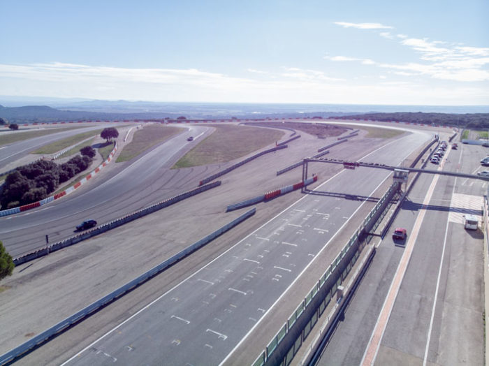 Sortie annuelle sur le circuit du Lédenon - Racing Team Nyonnais