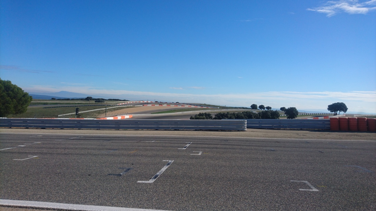 Sortie annuelle sur le circuit du Lédenon - Racing Team Nyonnais